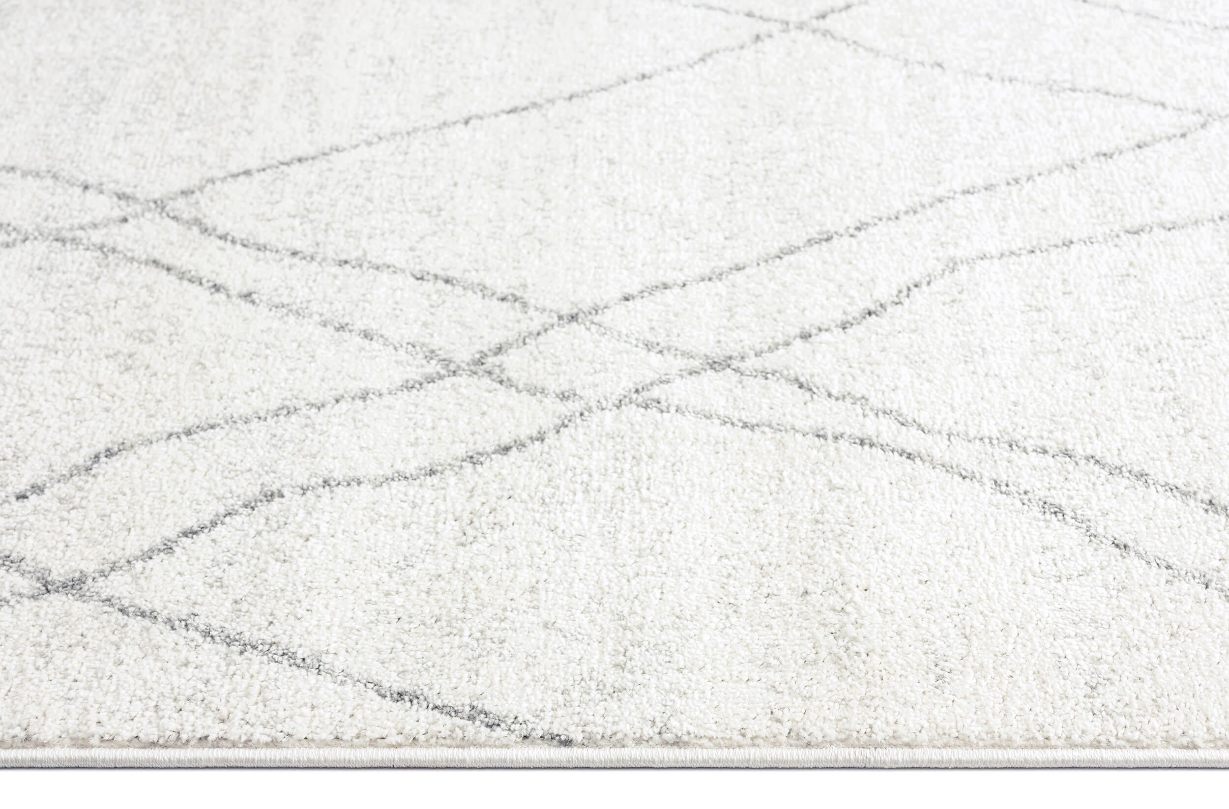 Neera Grey and Ivory Abstract Diamond Rug