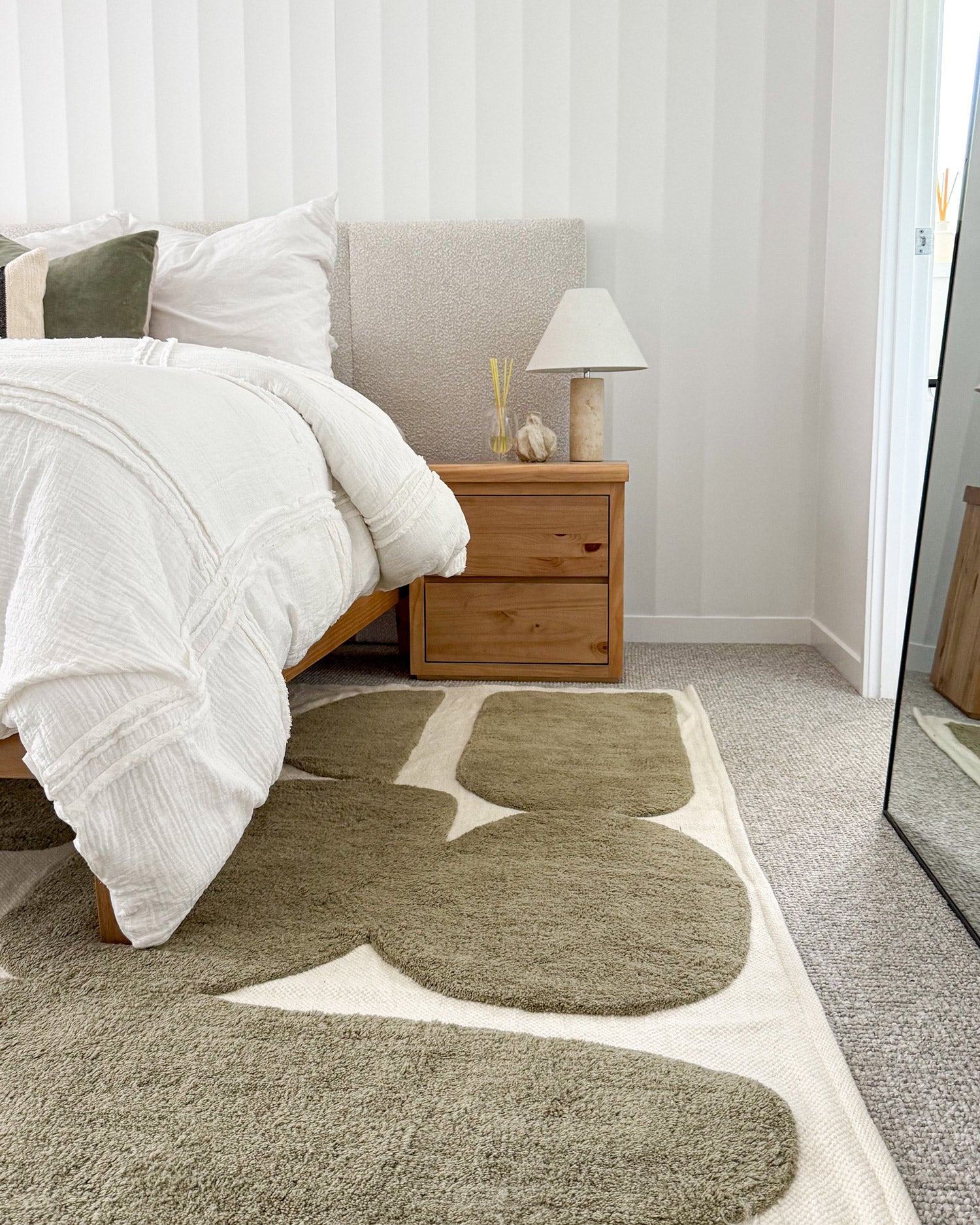 Azibo Green Abstract Washable Wool Rug