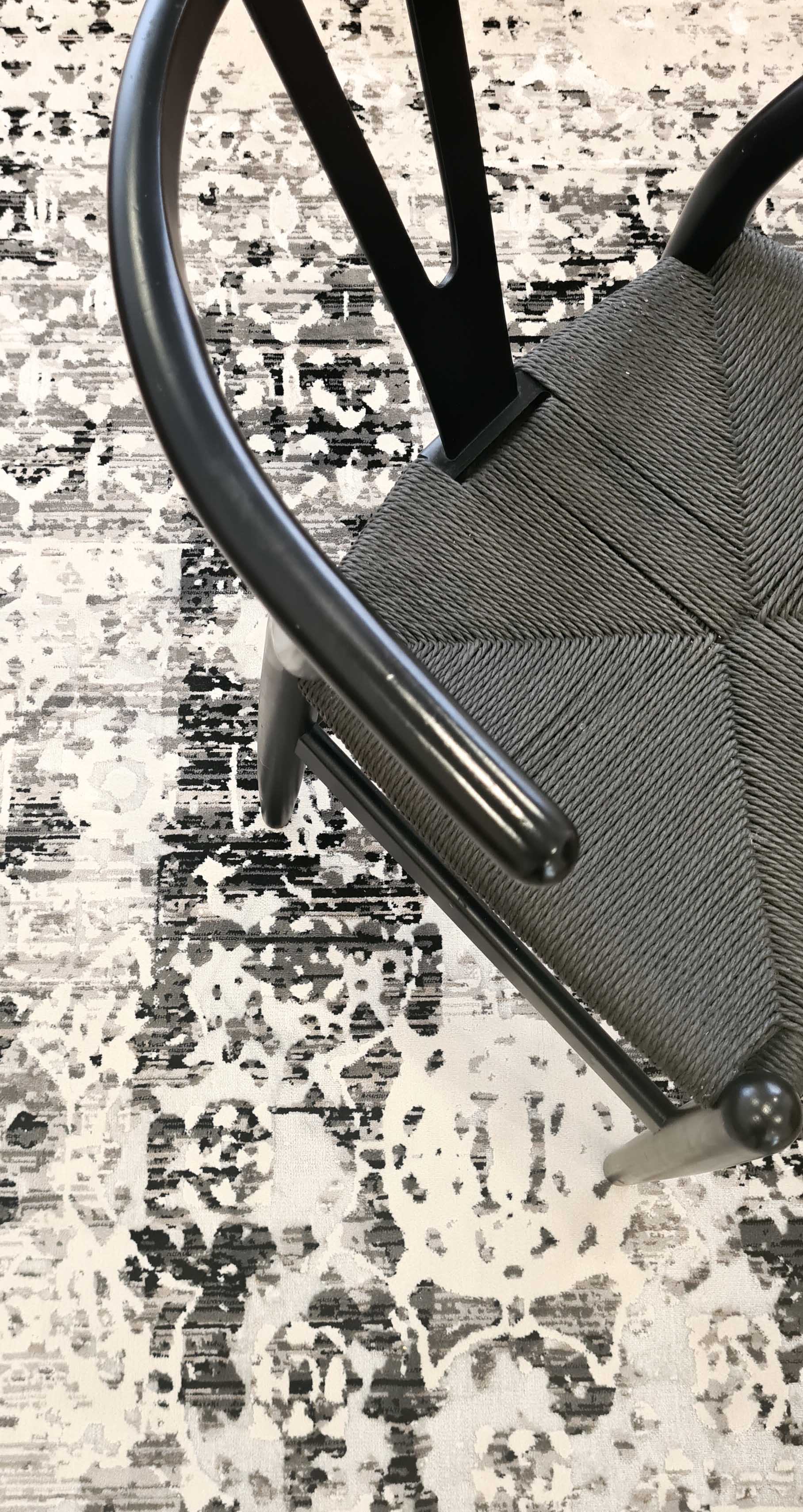 Imran Black Grey And Ivory Traditional Distressed Rug