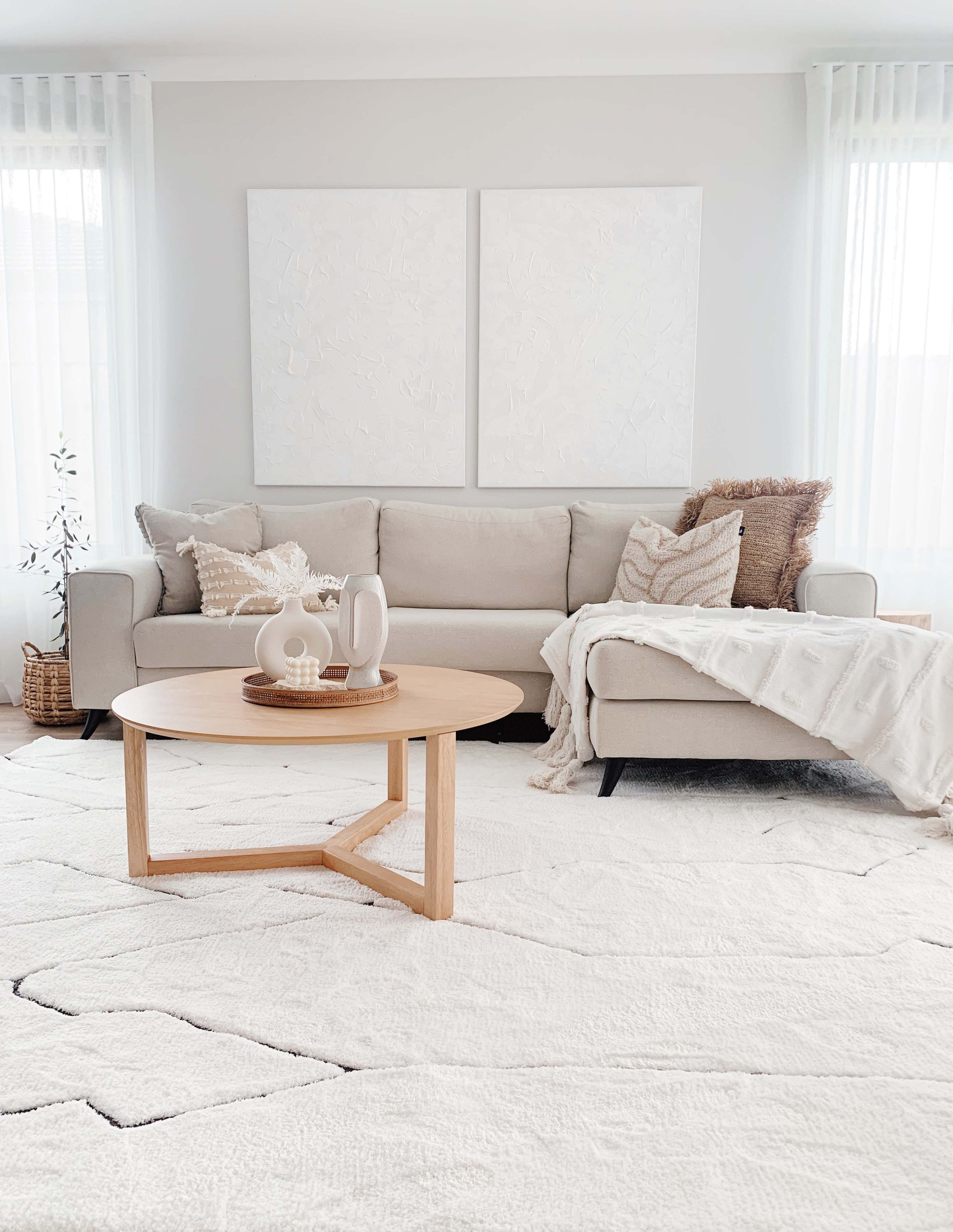 Tahlee Cream and Charcoal Grey Tribal Shag Rug – Miss Amara (AU)